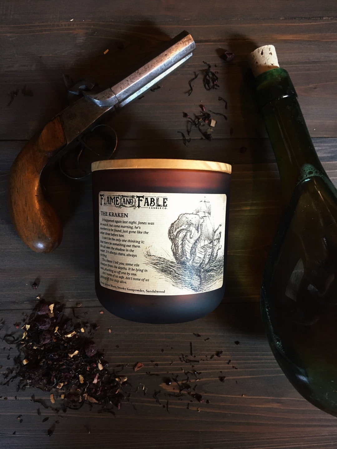 The Kraken Soy Wax Candle | Glass Amber Jar | Dark Rum & Gunpowder ...