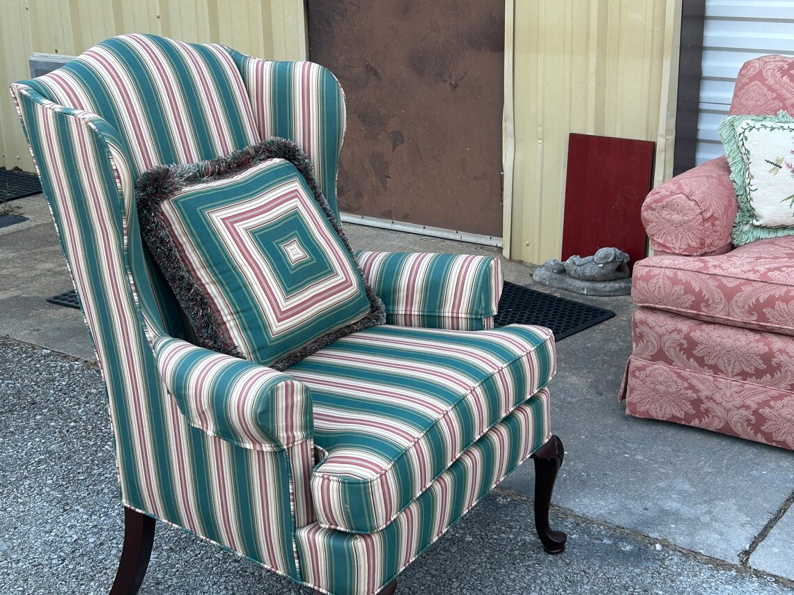 Gorgeous Mauve /queen Anne Sofa Set/console/living Room - Etsy