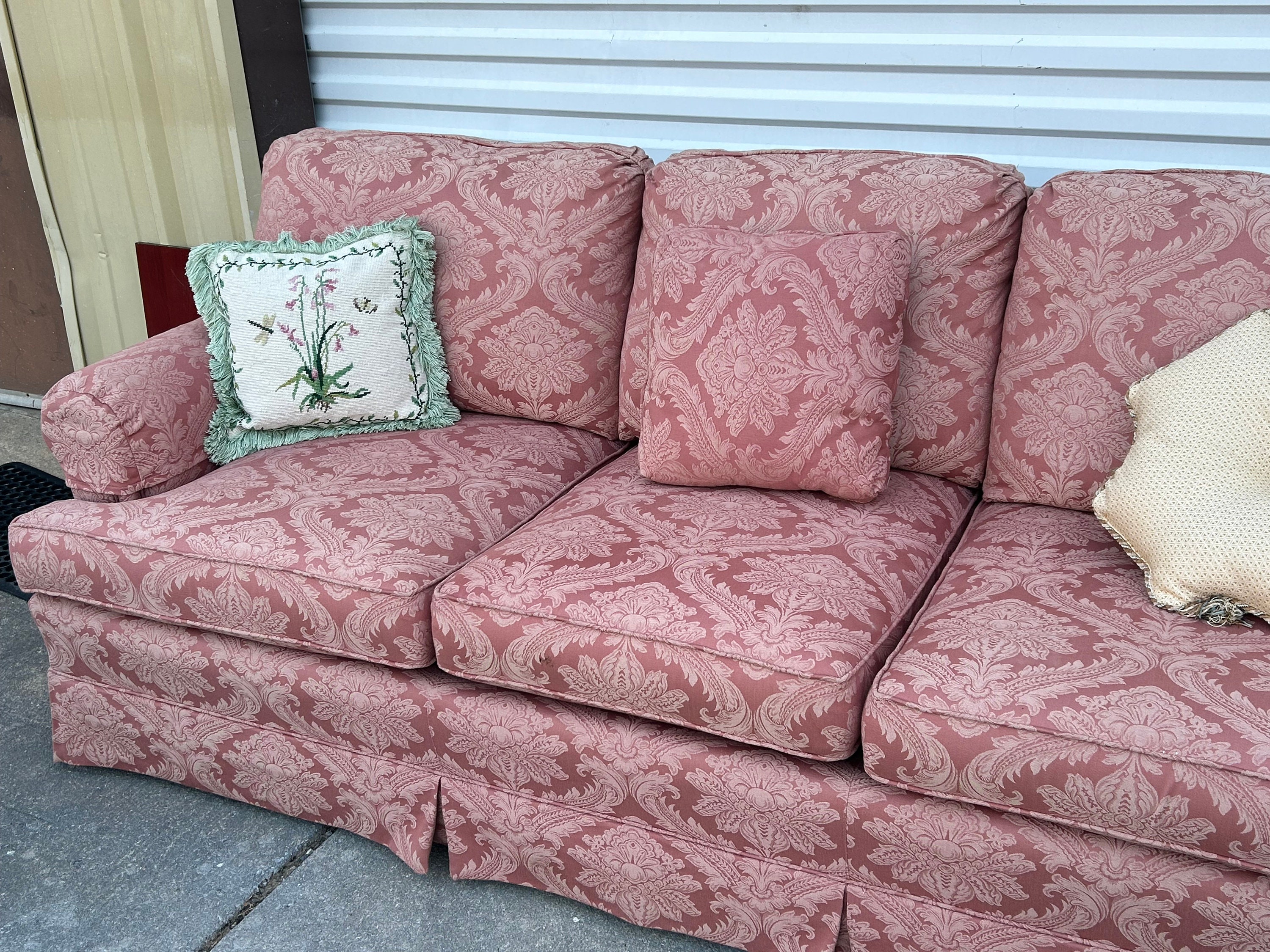Gorgeous Mauve /queen Anne Sofa Set/console/living Room - Etsy
