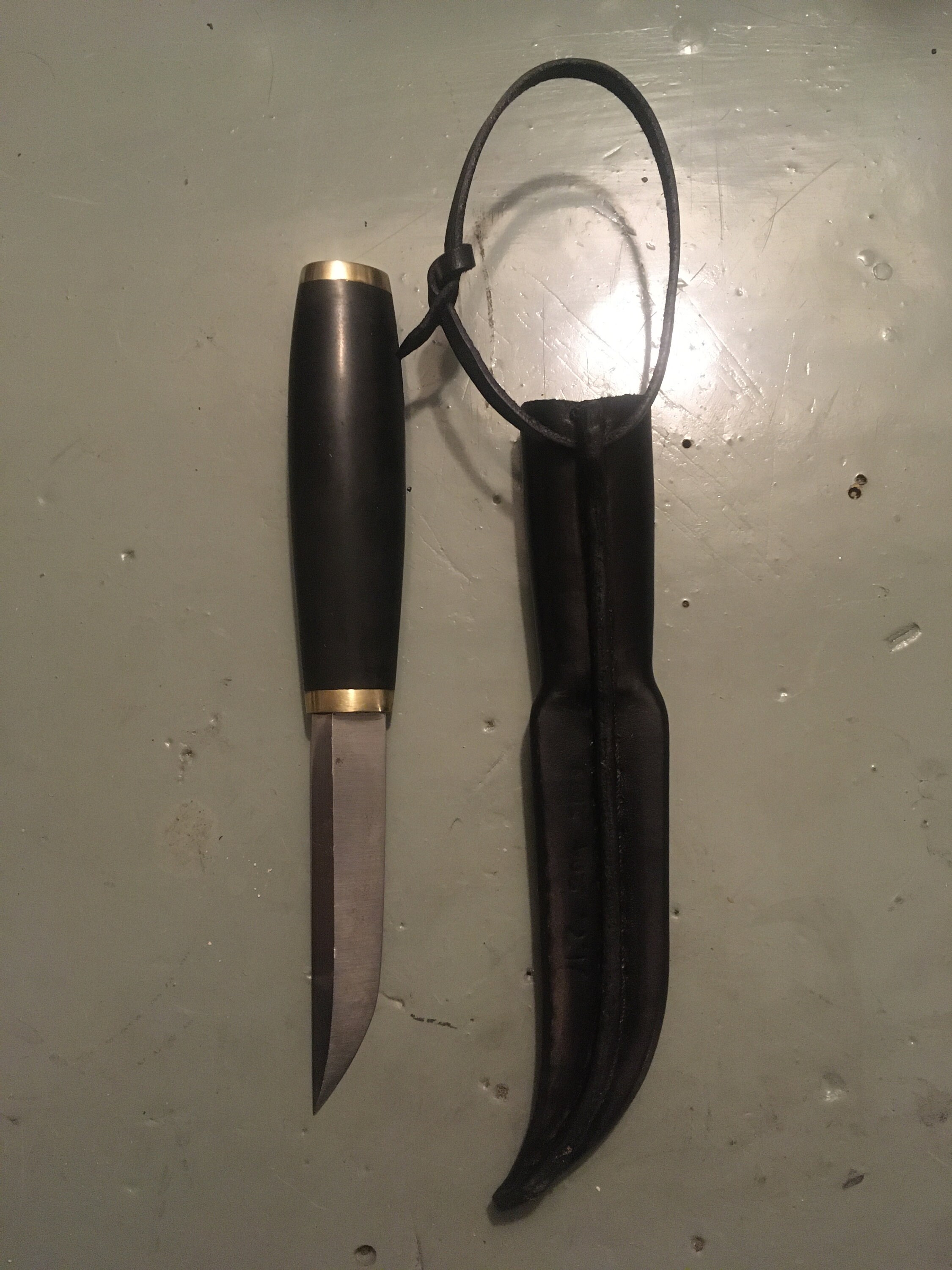 Handmade Finnish Puukko Knife With Hockey Puck Handle - Etsy