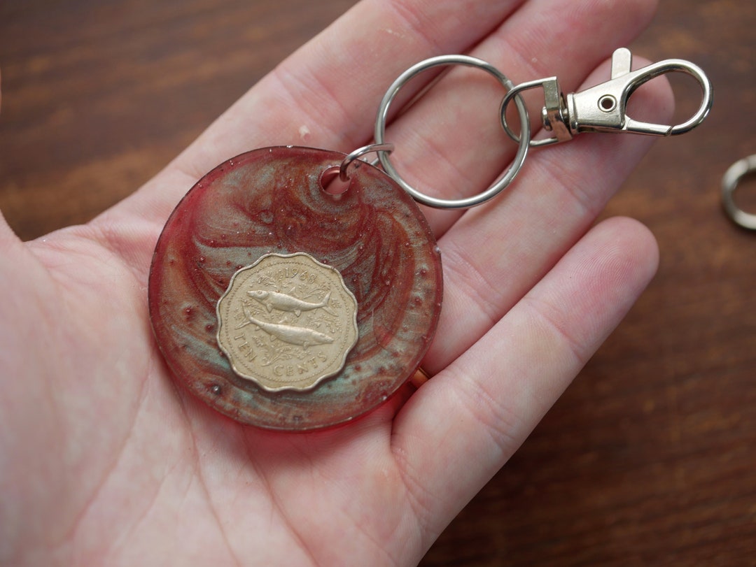 Bahamas Fish Coin Keychain With Brown Resin Keychain Sea Life Island ...
