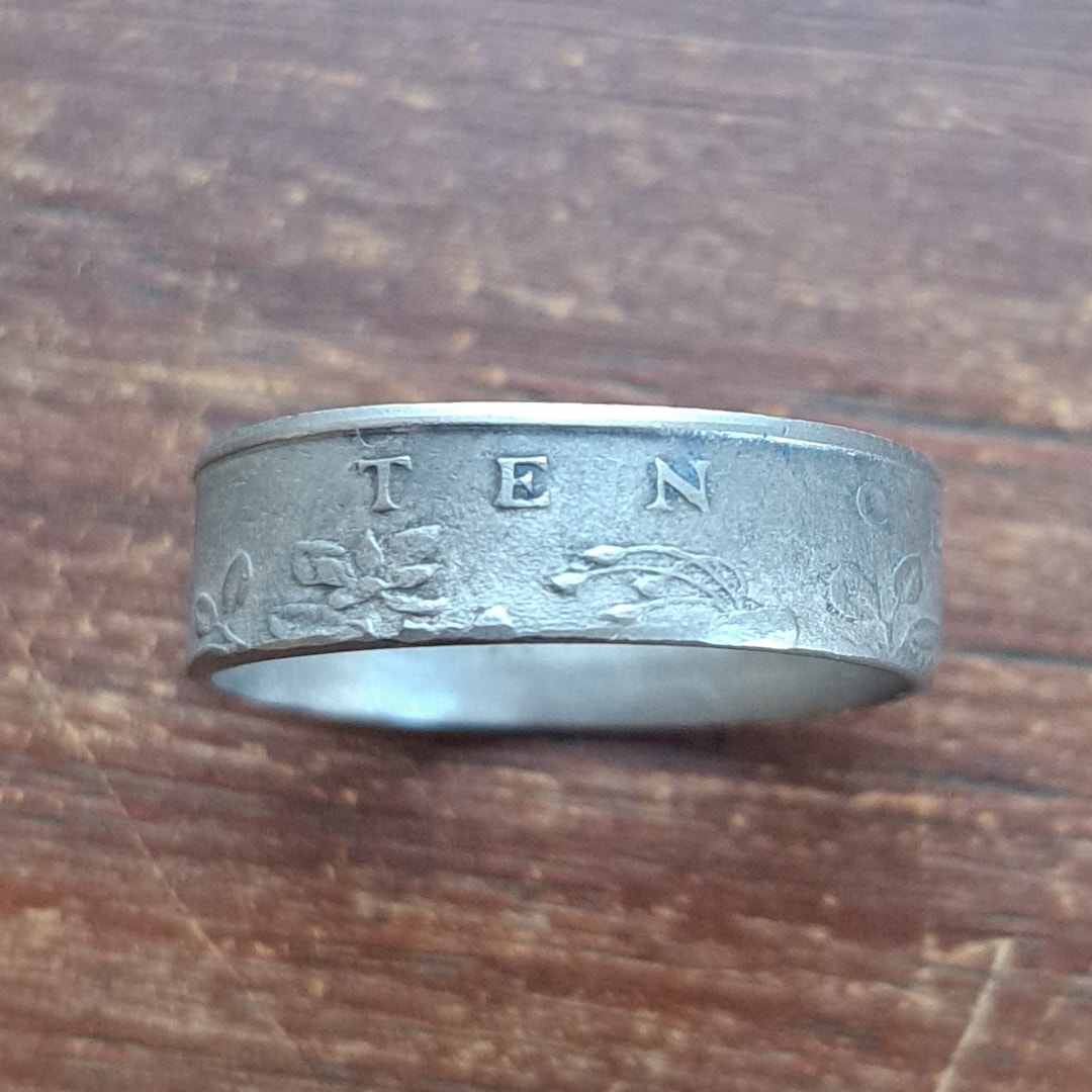 Jamaican Coin Ring: Genuine Vintage Caribbean Jewelry - Etsy