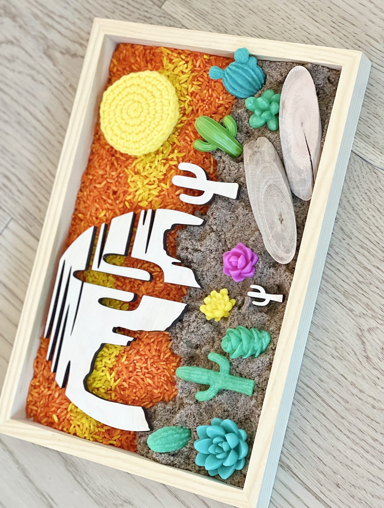 Desert Play Box - Sensory Bin - Sensory Play - Etsy
