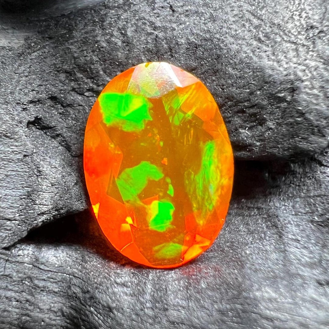 Faceted Orange Ethiopian Opal Stone: Flashy Green Fire, Oval Cut - Etsy