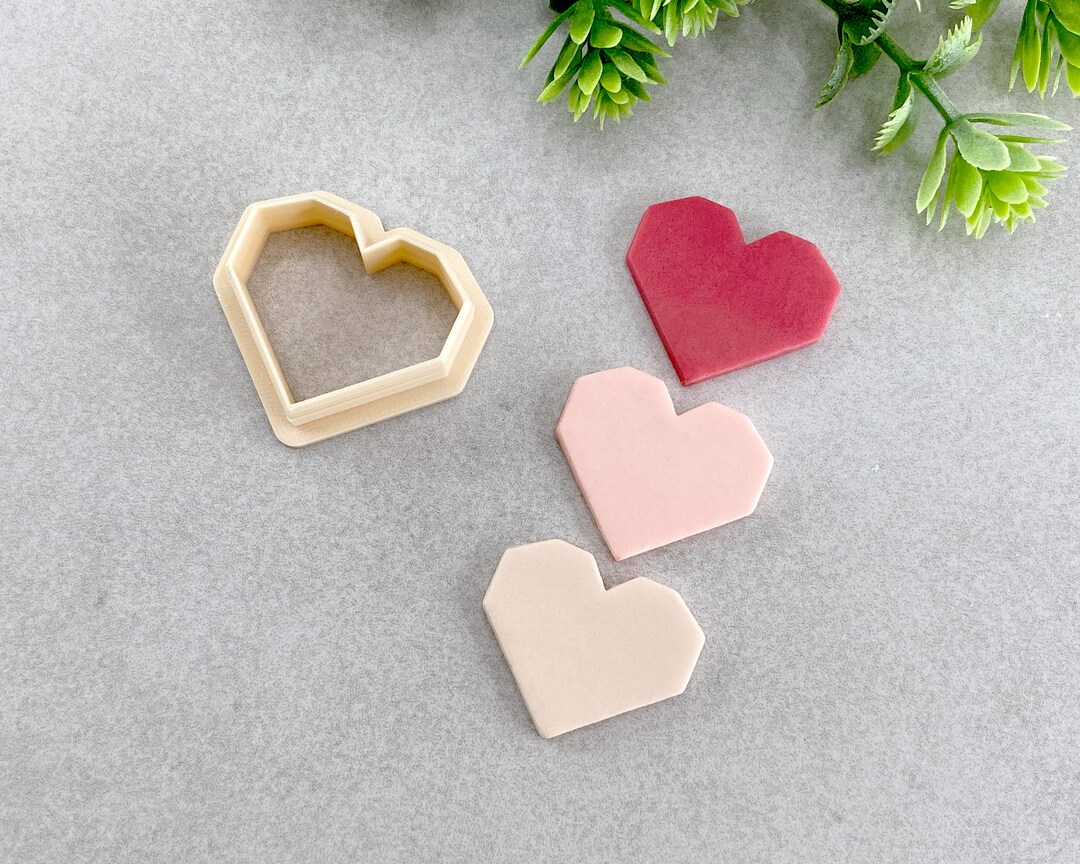Geometric Heart Valentine's Day Clay Cutter, Pixel Heart Shaped Polymer ...