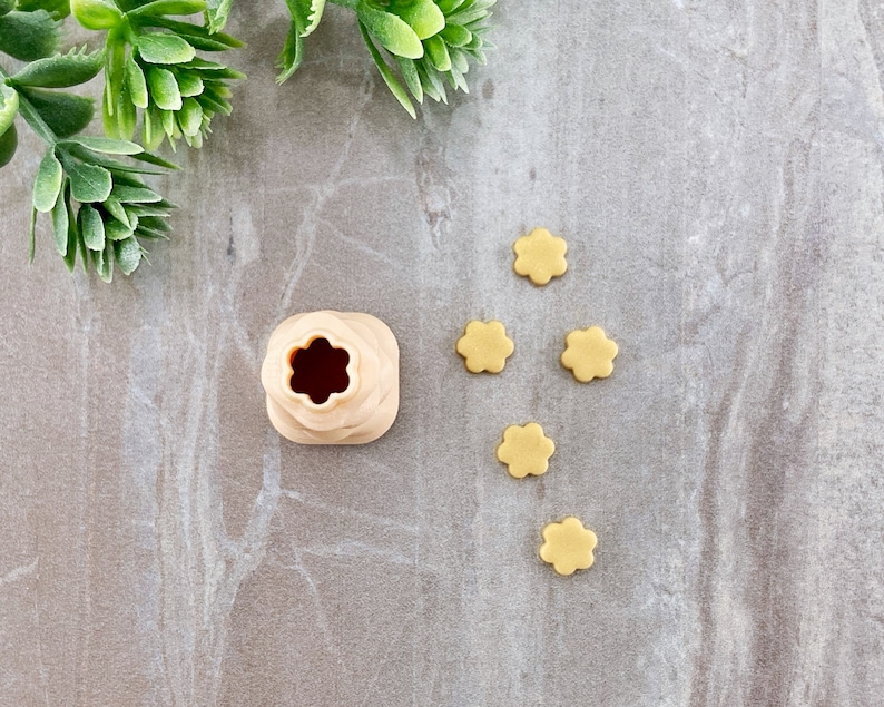 Daisy Micro Cutter Daisy Flower Micro Clay Cutter 6 Petal - Etsy