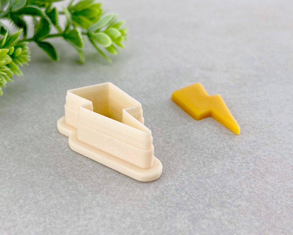 Lightning Bolt Polymer Clay Cutter, Sharp Thunderstrike Jewelry Making ...