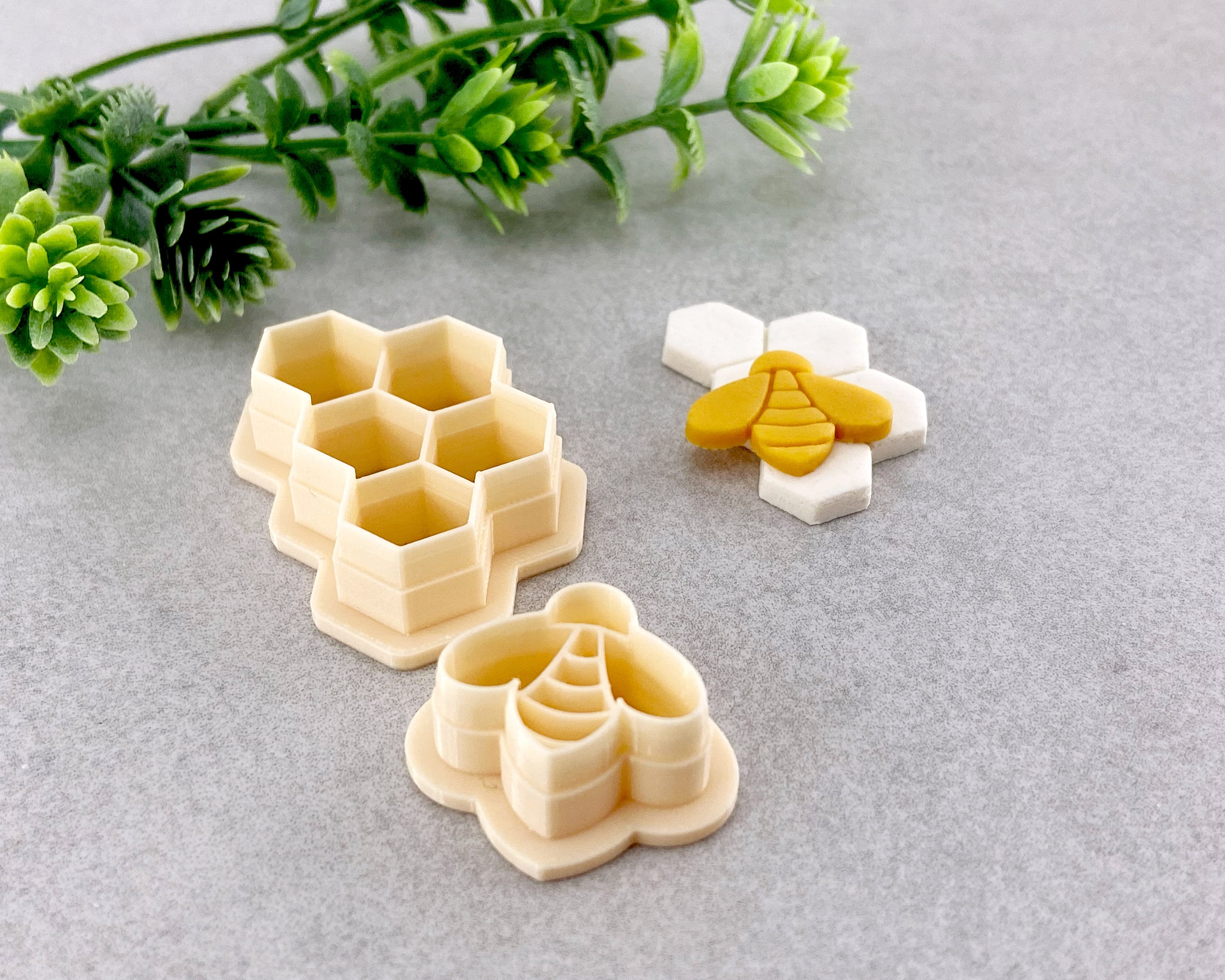 Bee and Honeycomb Spring Clay Cutter Set Embossing Polymer - Etsy