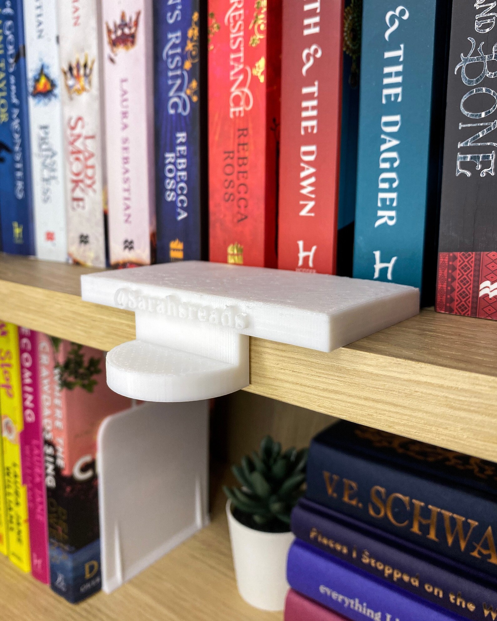 Booktok Bookshelf Guide Align Books Perfectly - Etsy
