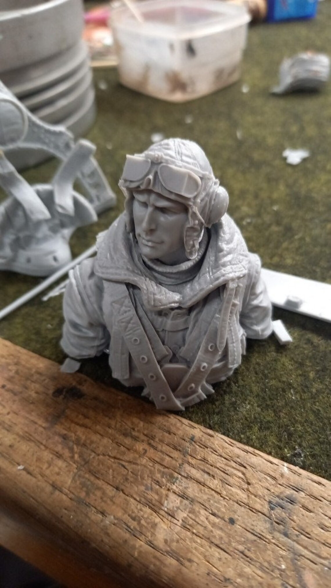 Ancient Pilot Resin Military Bust Model Unpainted Self-assembled ...