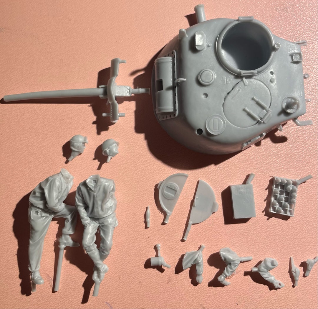WWII Tank Soldiers Resin Unpainted Self-assembled Military Kit Figure ...