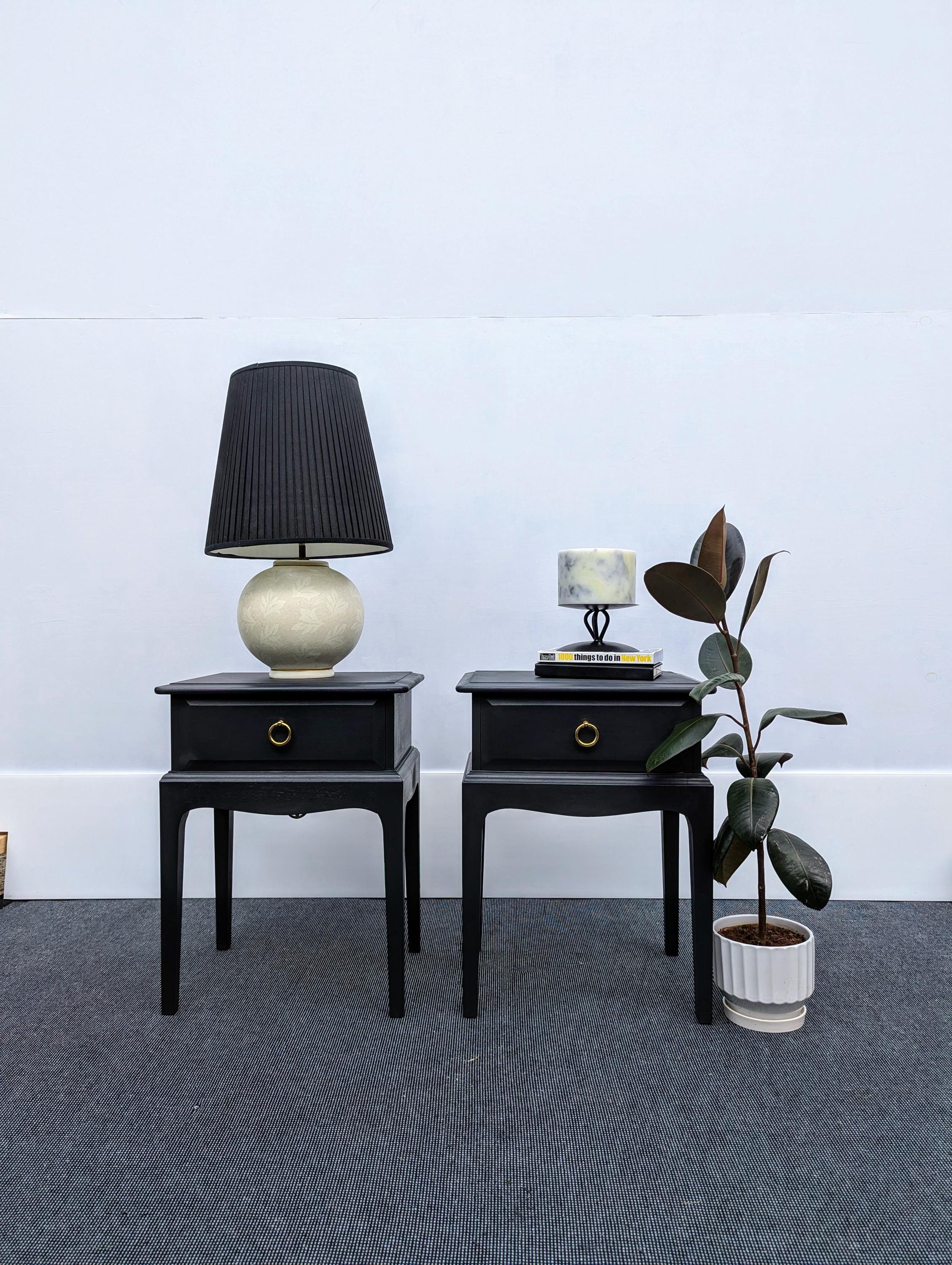 Stag minstrel bedside table store