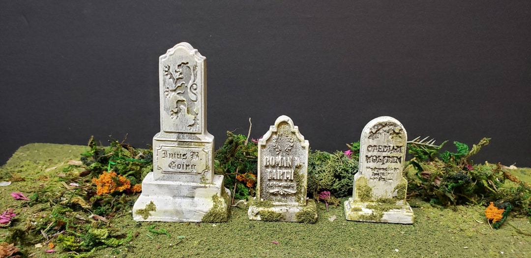 Set of 3 Distressed Miniature Tombstones , Cemetary - Etsy