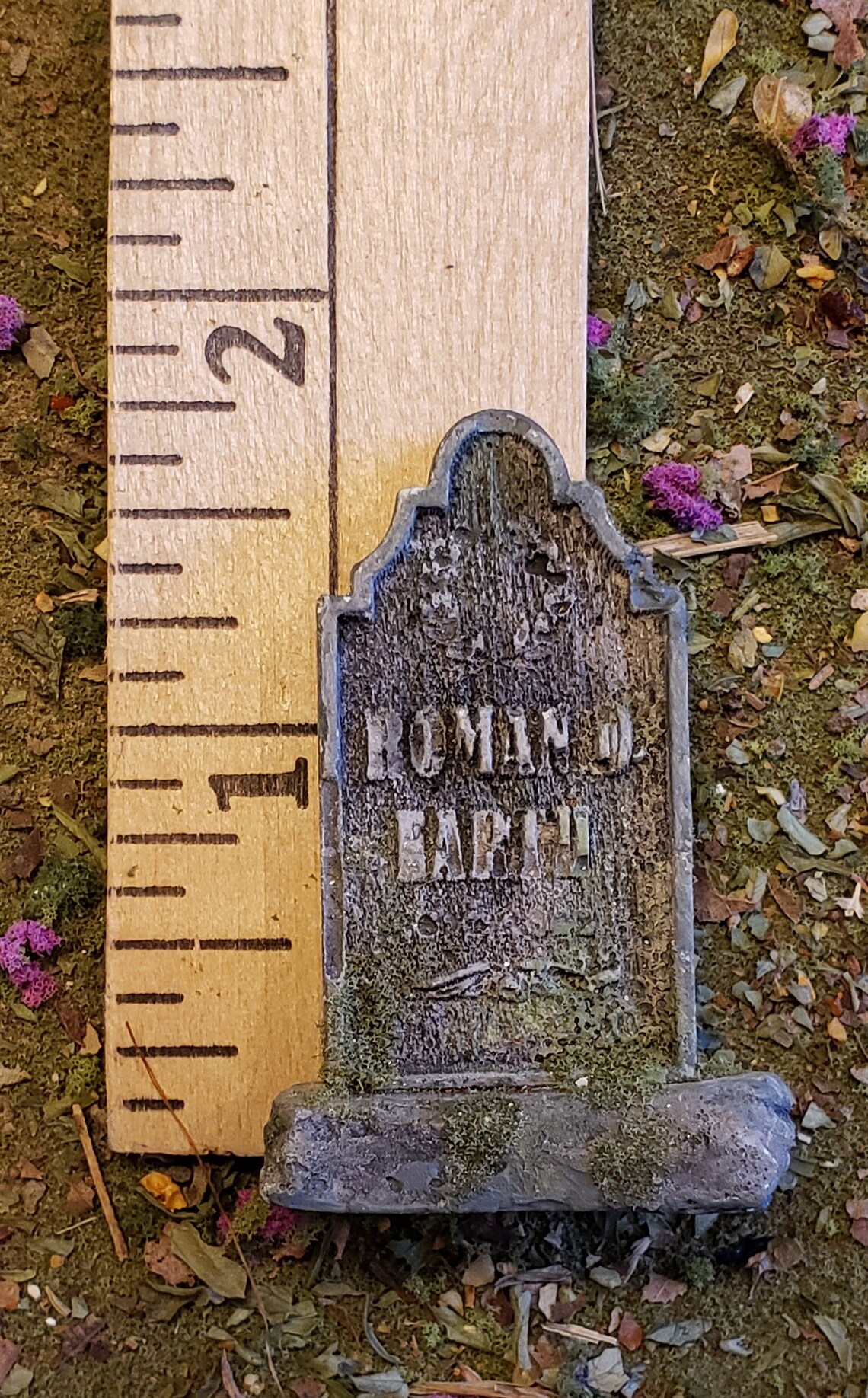 Set of 3 Distressed Miniature Tombstones Cemetary - Etsy