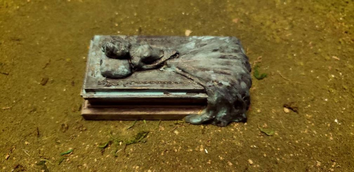 Miniature Distressed Tombstone Cemetery Crypt Girl - Etsy