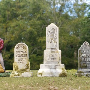 Set of 3 Distressed Miniature Tombstones , Cemetary - Etsy