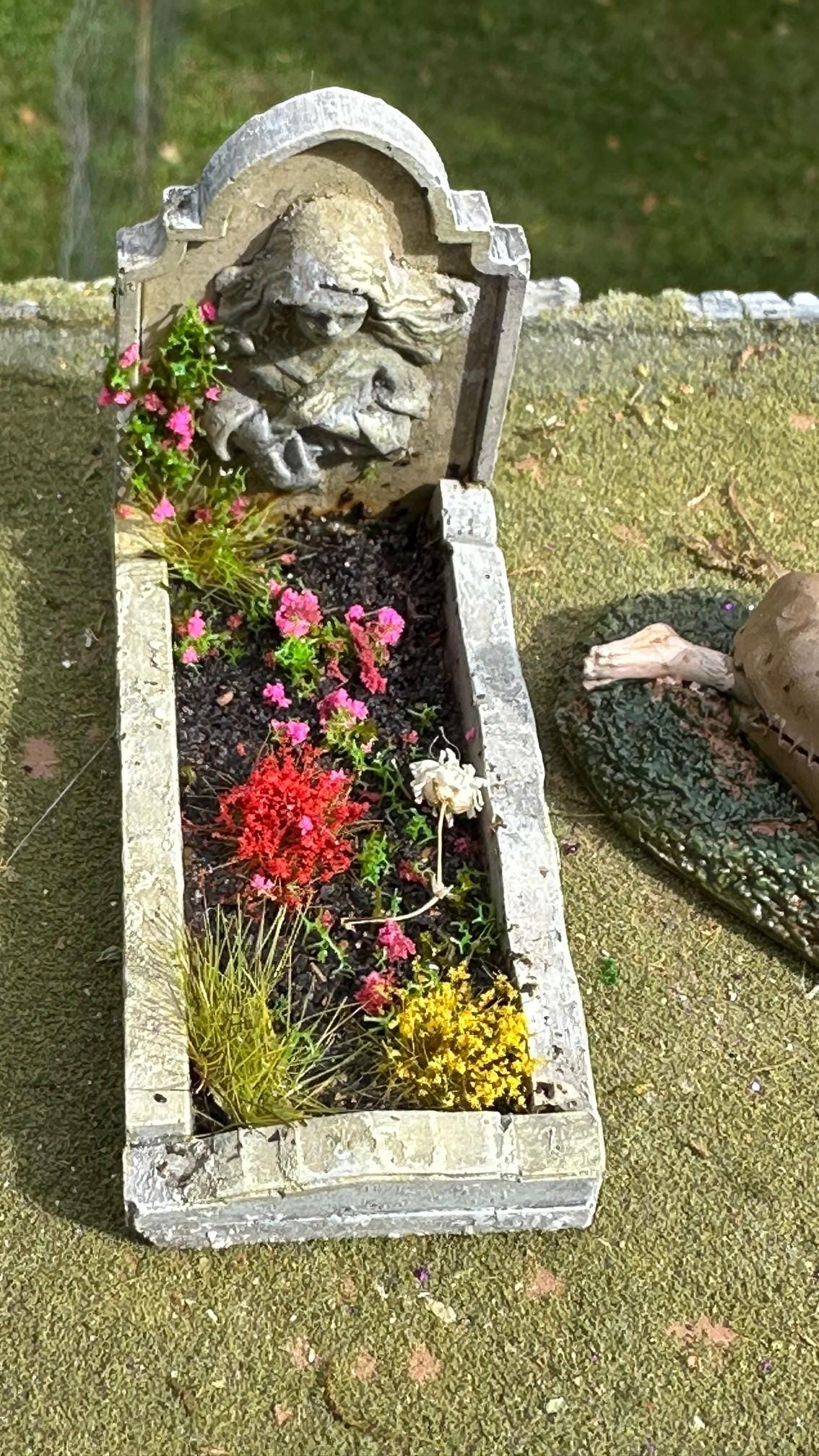 Distressed Miniature Flower Tombstone - Etsy