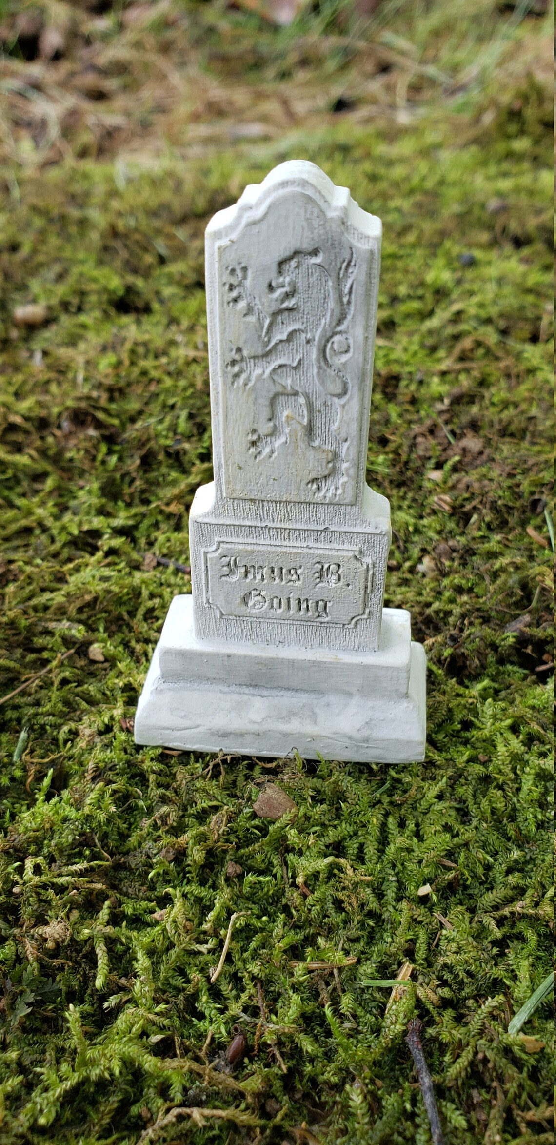 Set of 3 Distressed Miniature Tombstones Cemetary - Etsy