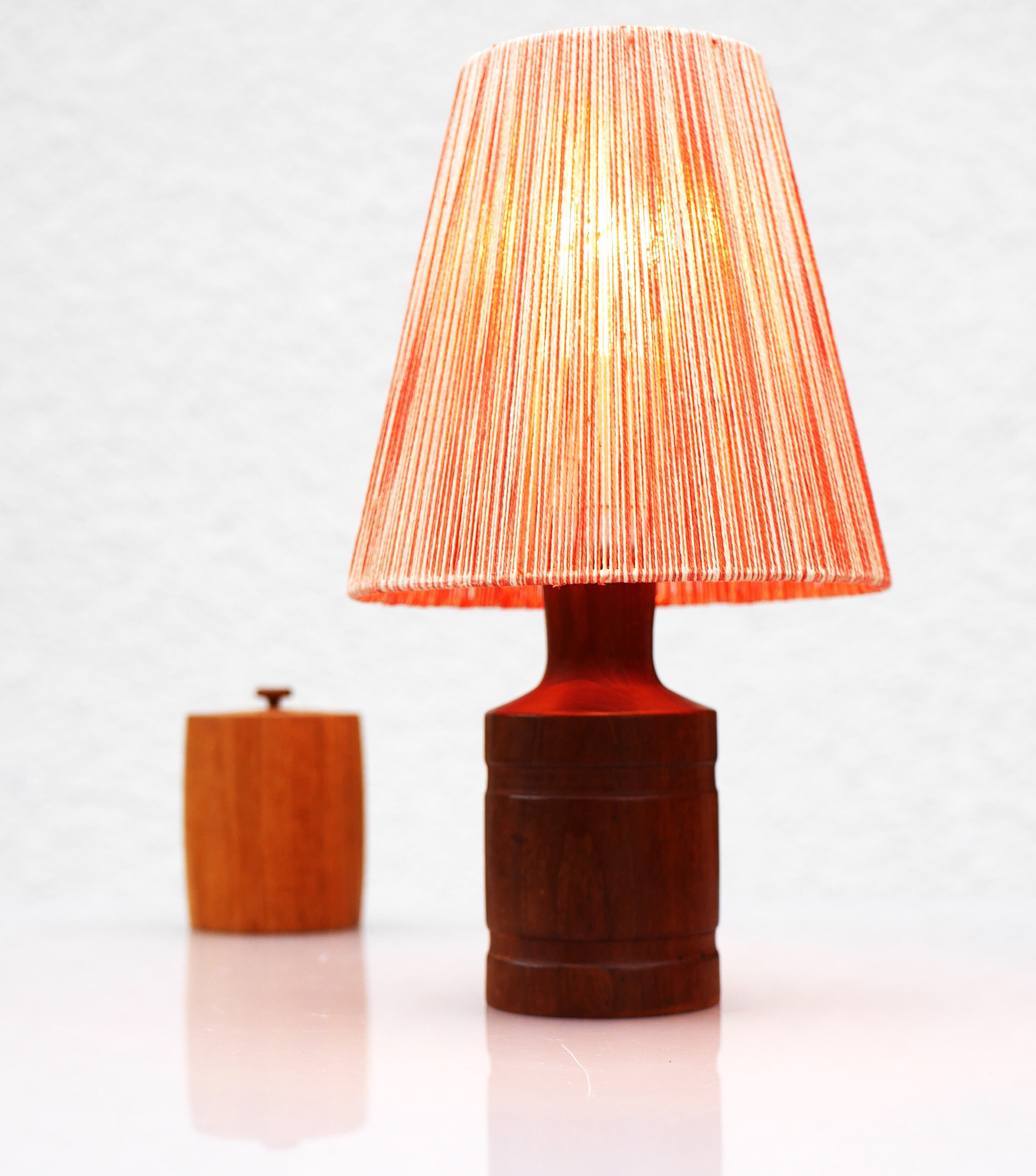Mid-century Modern Teak Lamp With a String Lampshade - Etsy
