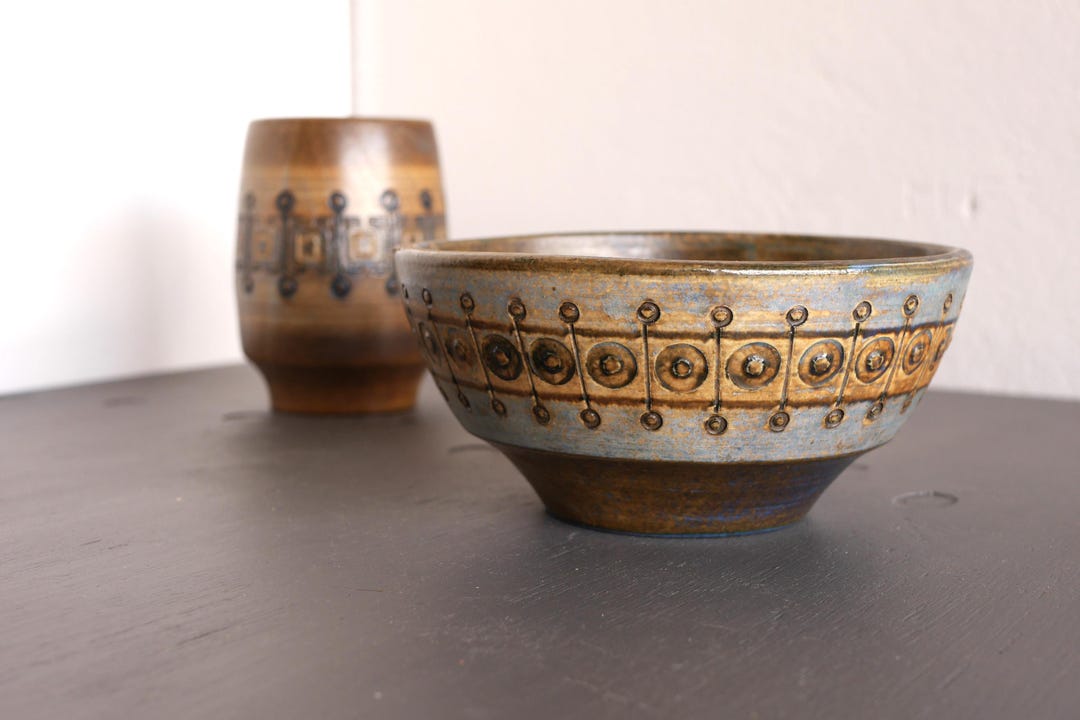 Scandinavian Modern Vintage Art Pottery Bowl, Sleek Design Ceramic From ...