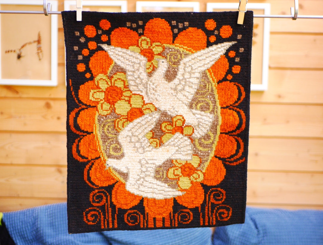 Exquisite Vintage Embroidered Tapestry, Handmade Needlepoint With ...