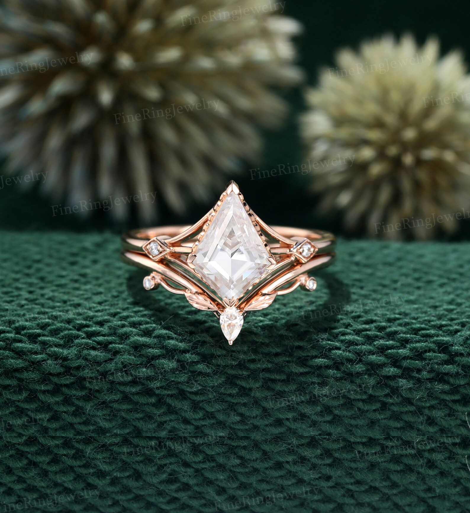 Kite Cut Engagement Rings Set 14K Rose Gold 7*10mm Kite Shape Moissante ...