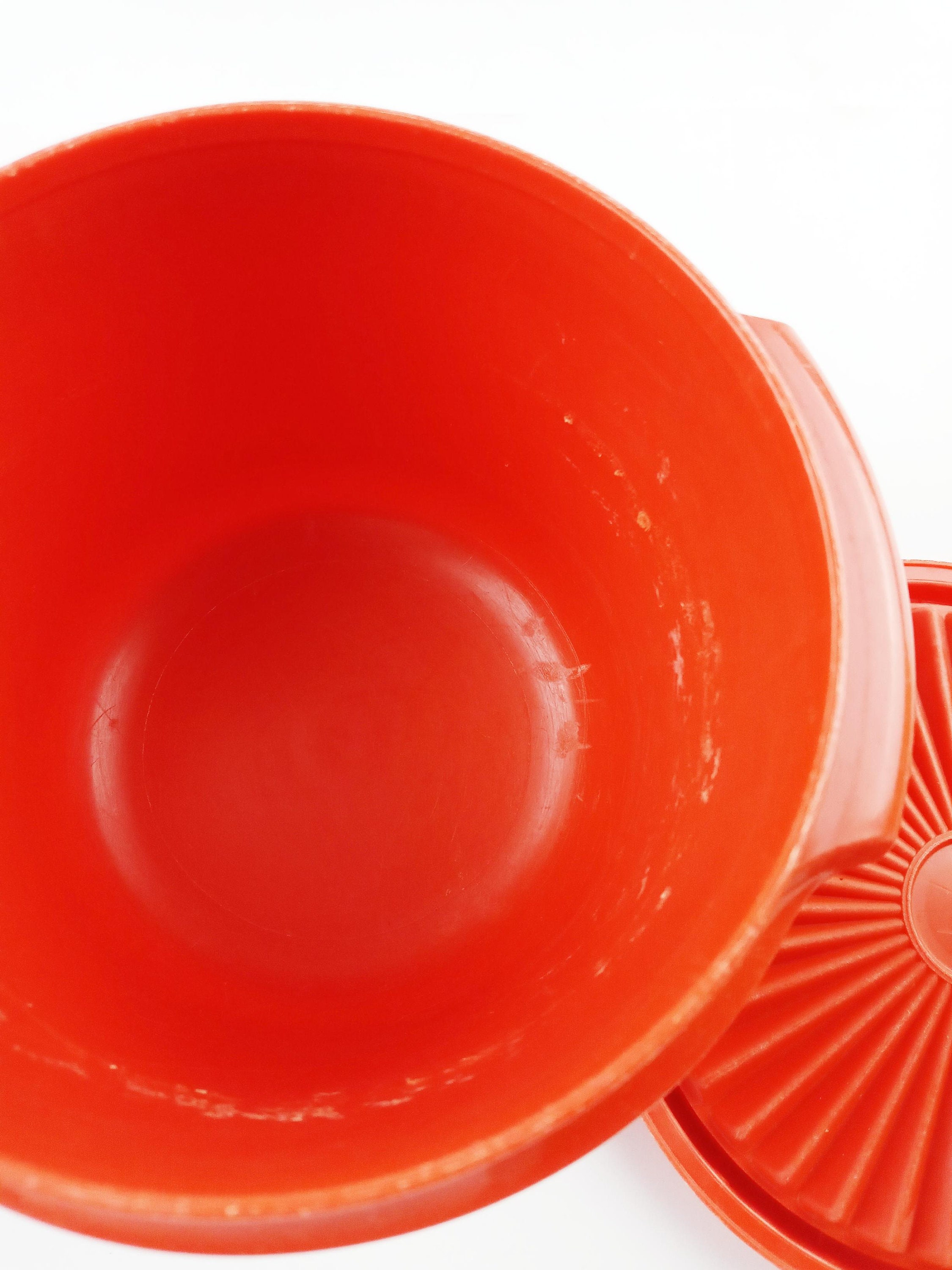 Vintage Set of 2 Tupperware Containers, Green & Orange, Starburst ...