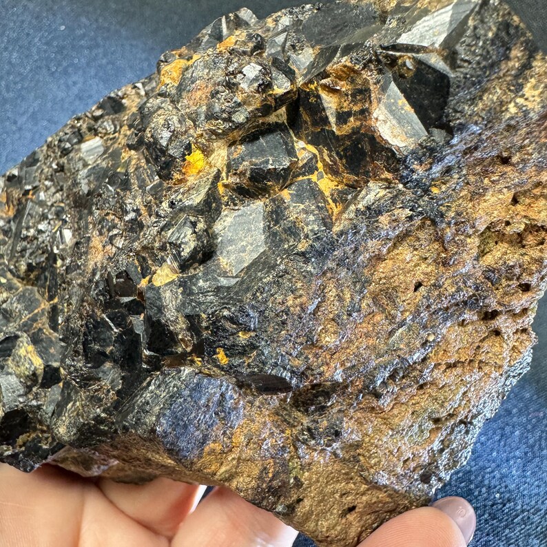 Large Andradite Garnet Cluster | Raw Garnets Over 1 Lb Size - Etsy
