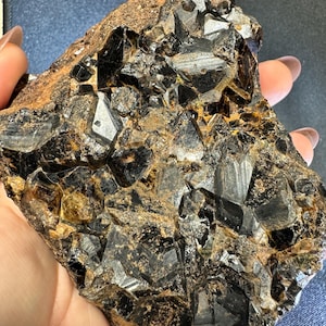 Large Andradite Garnet Cluster | Raw Garnets Over 1 Lb Size - Etsy