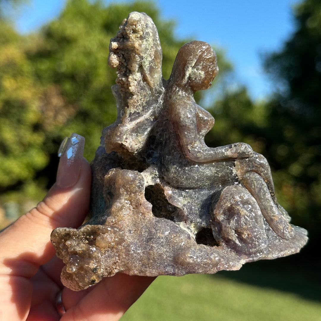 Druzy Grape Agate Fairy Skull | Crystal Skull | Fairy Skullkeeper ...