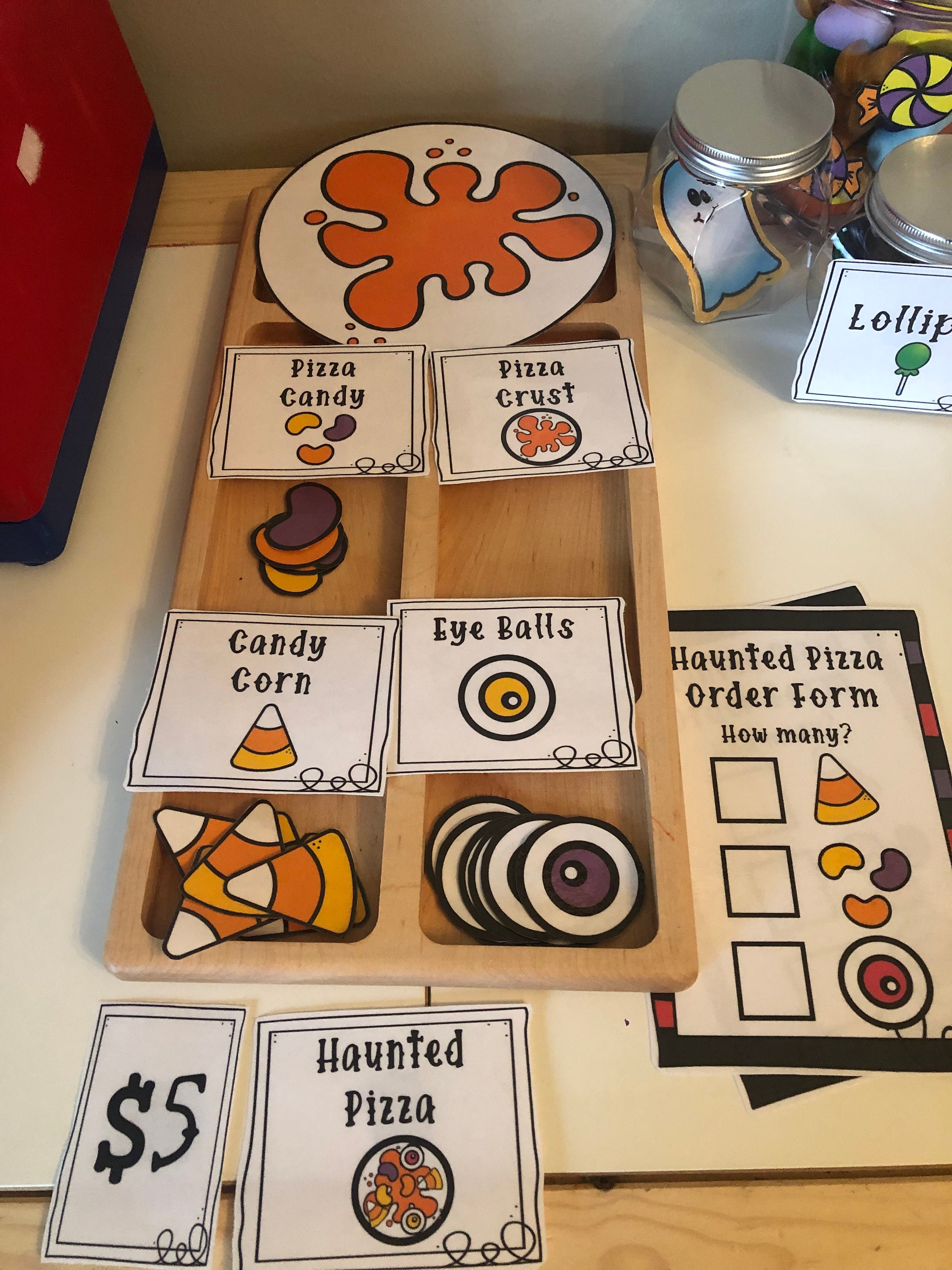 Spooky Bones Café, Halloween Dramatic Play, Halloween Pretend Play ...