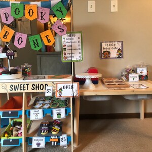 Spooky Bones Café, Halloween Dramatic Play, Halloween Pretend Play ...