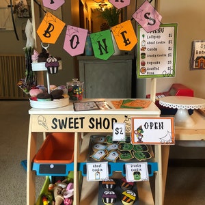 Spooky Bones Café, Halloween Dramatic Play, Halloween Pretend Play ...