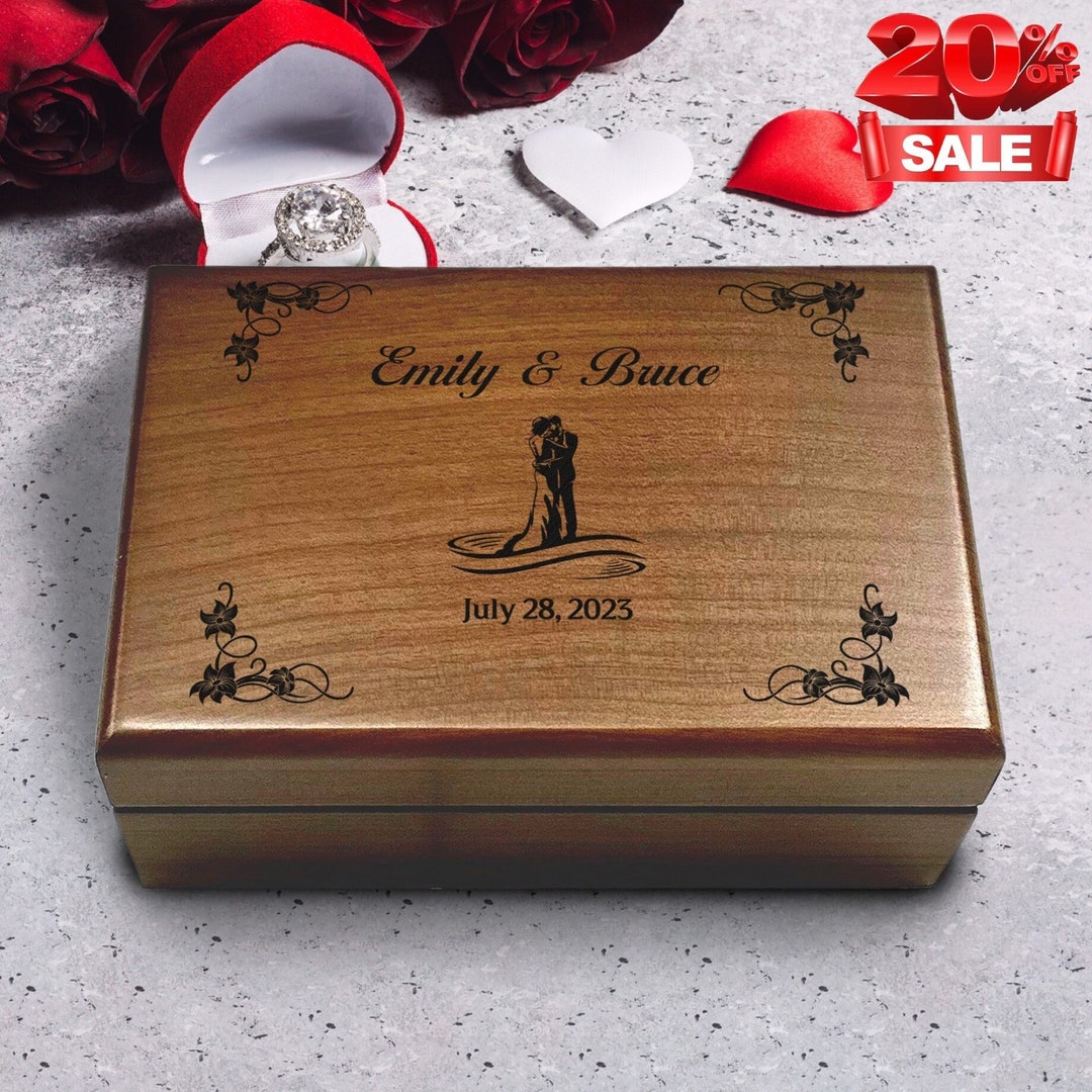 Customized Couples Memory Box With Engraved Names Wedding Day Keepsake ...