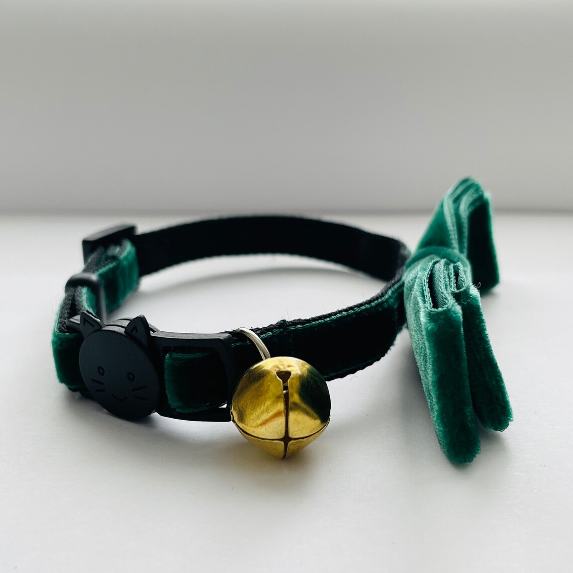 Emerald Green Velvet Cat Bow, Cat Collar, Kitten Collar, Cat Breakaway ...