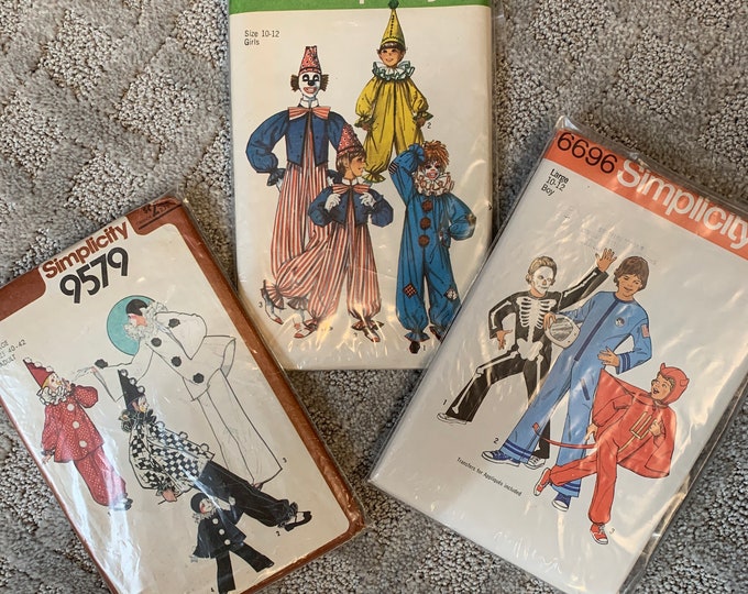 Vintage Halloween Costume Sewing Pattern Simplicity 9579 Clown 9051 ...