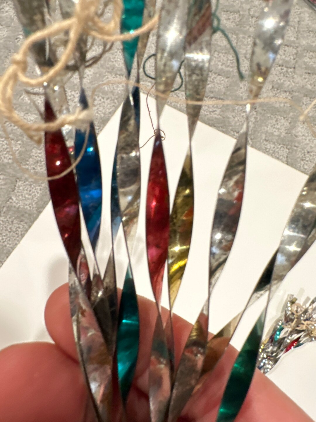 Vintage Aluminum Tin Icicle Ornaments Reflectors Spin Old World ...