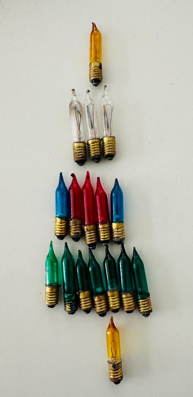 Vintage E5 Threaded Base Replacement Flame Tip Christmas Bulbs 1960s ...