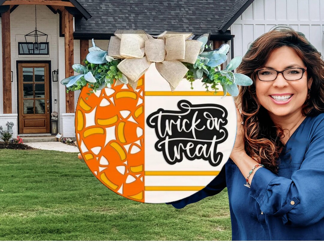 Candy Corn Trick or Treat Halloween Door Sign – 3D Wood, Burlap Bow - Etsy