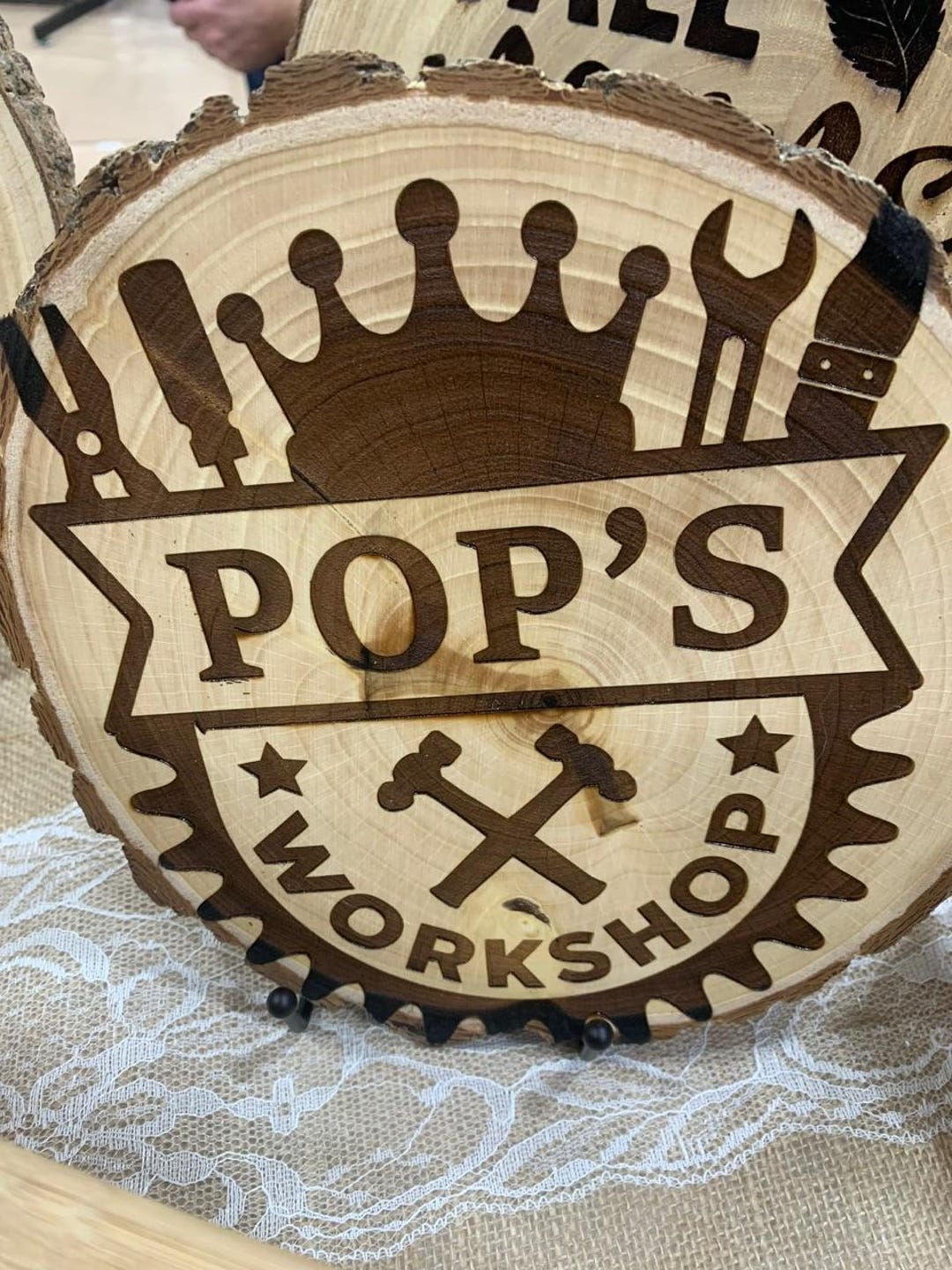 Pops Workshop: Round Wood Slice Wall Decor for Pops' Perfect Space - Etsy
