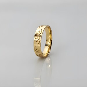 10k Solid Gold Sun Rays Band Ring, Dainty Sunrise Wedding Band Ring ...