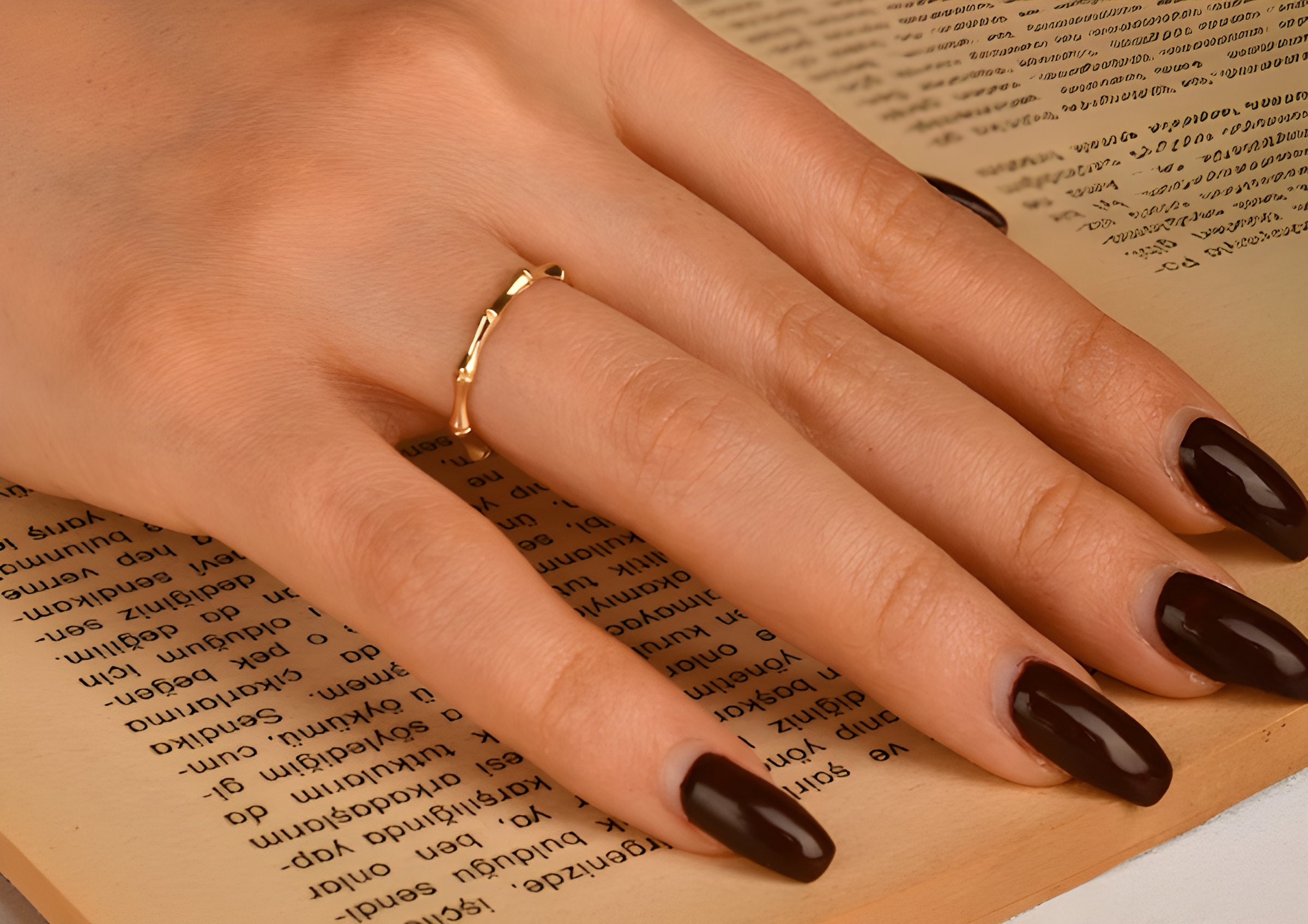 10K Gold Bamboo Ring, Elegant Dainty Bamboo Stacking Ring, Bamboo Band ...