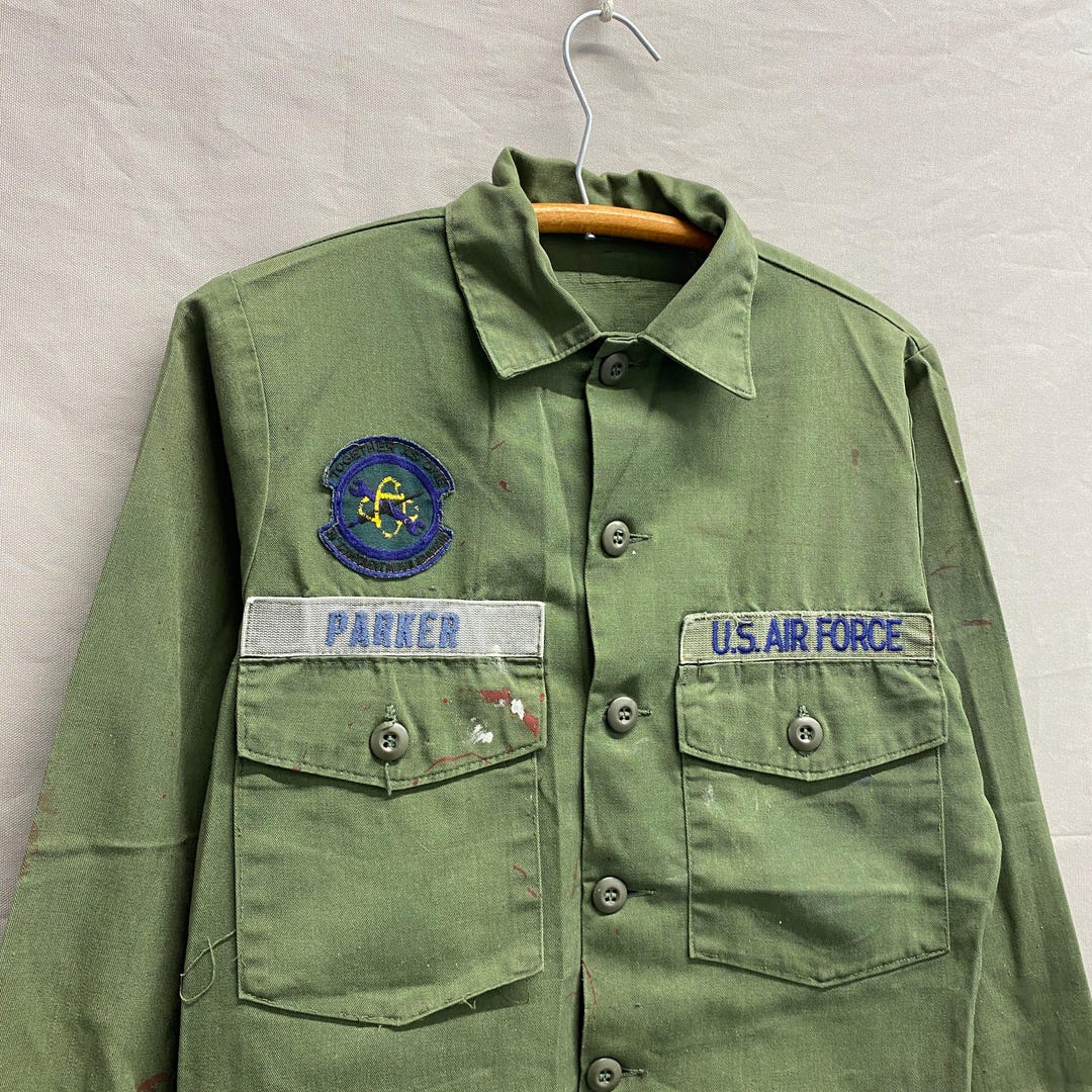 Medium / 1970s US Air Force OG-107 Fatigue Button up Painter 50th ...
