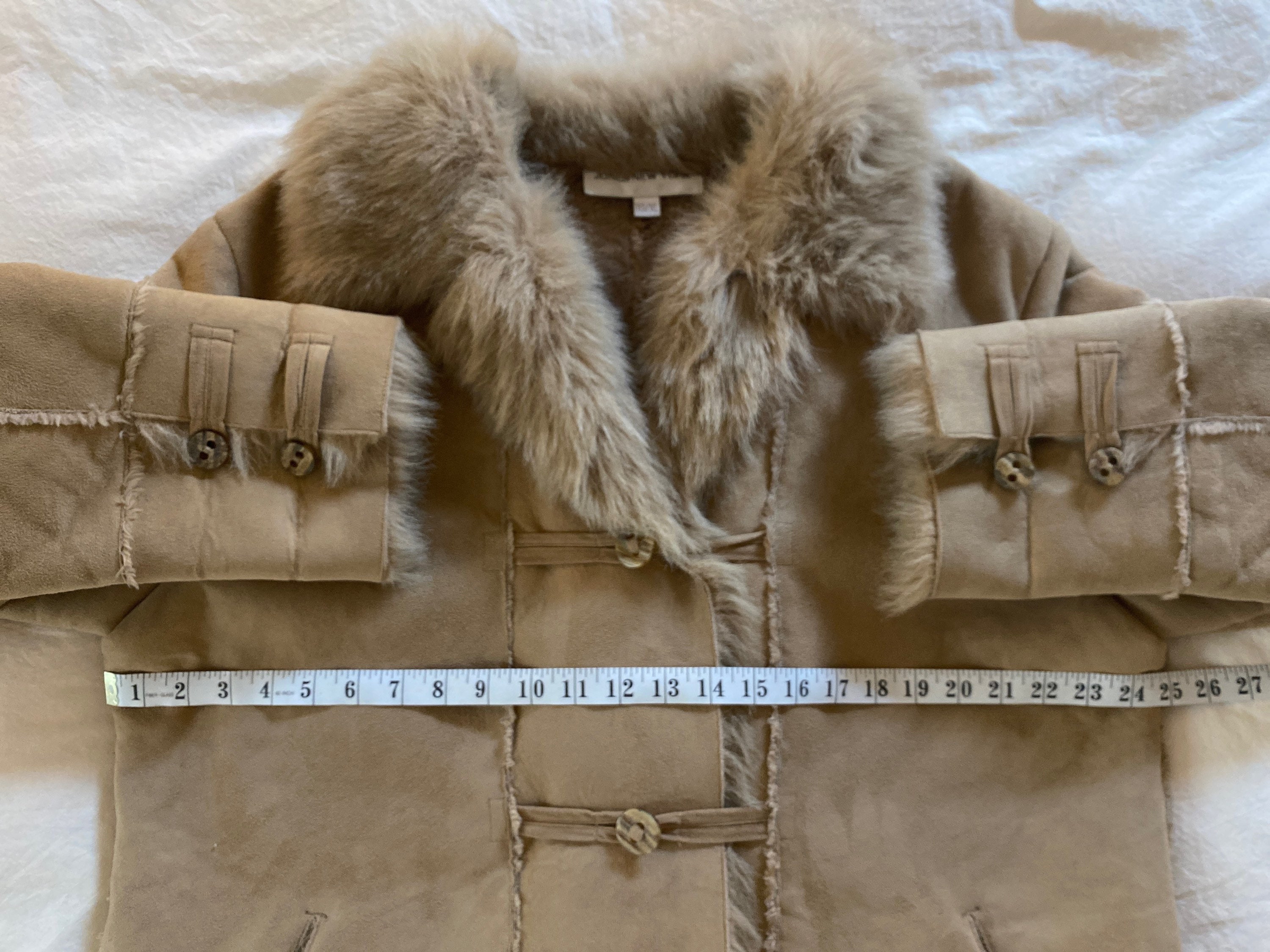 Vintage Jones New York Faux Shearling Short Coat With Faux Fur Collar ...