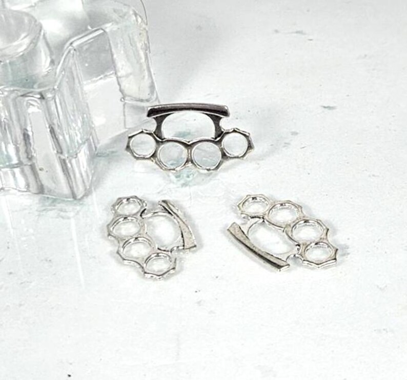 10 Pc Lot Brass Knuckles Charm, Silver Tone, Weapon Charm, , -charms ...