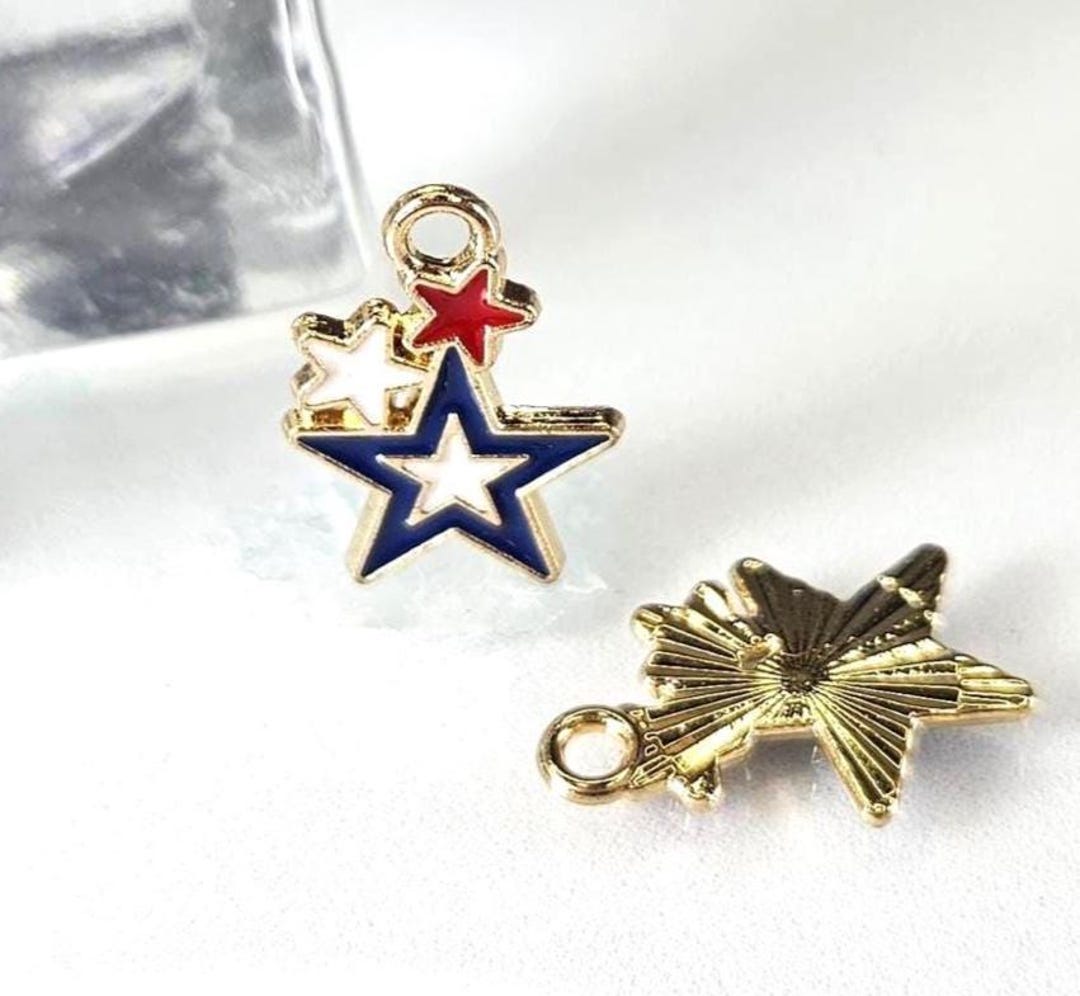 10 Pc Red White Blue Stars Charm Pendants, Gold Tone, 17x12mm Zinc ...
