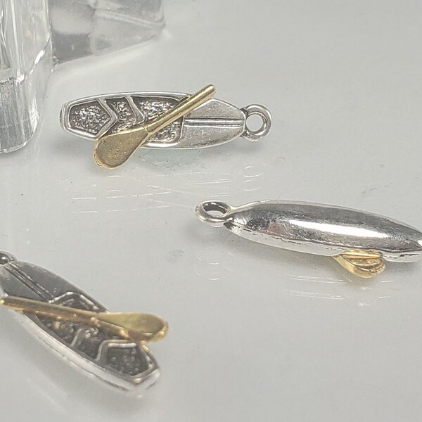 Kayak Necklace - Etsy