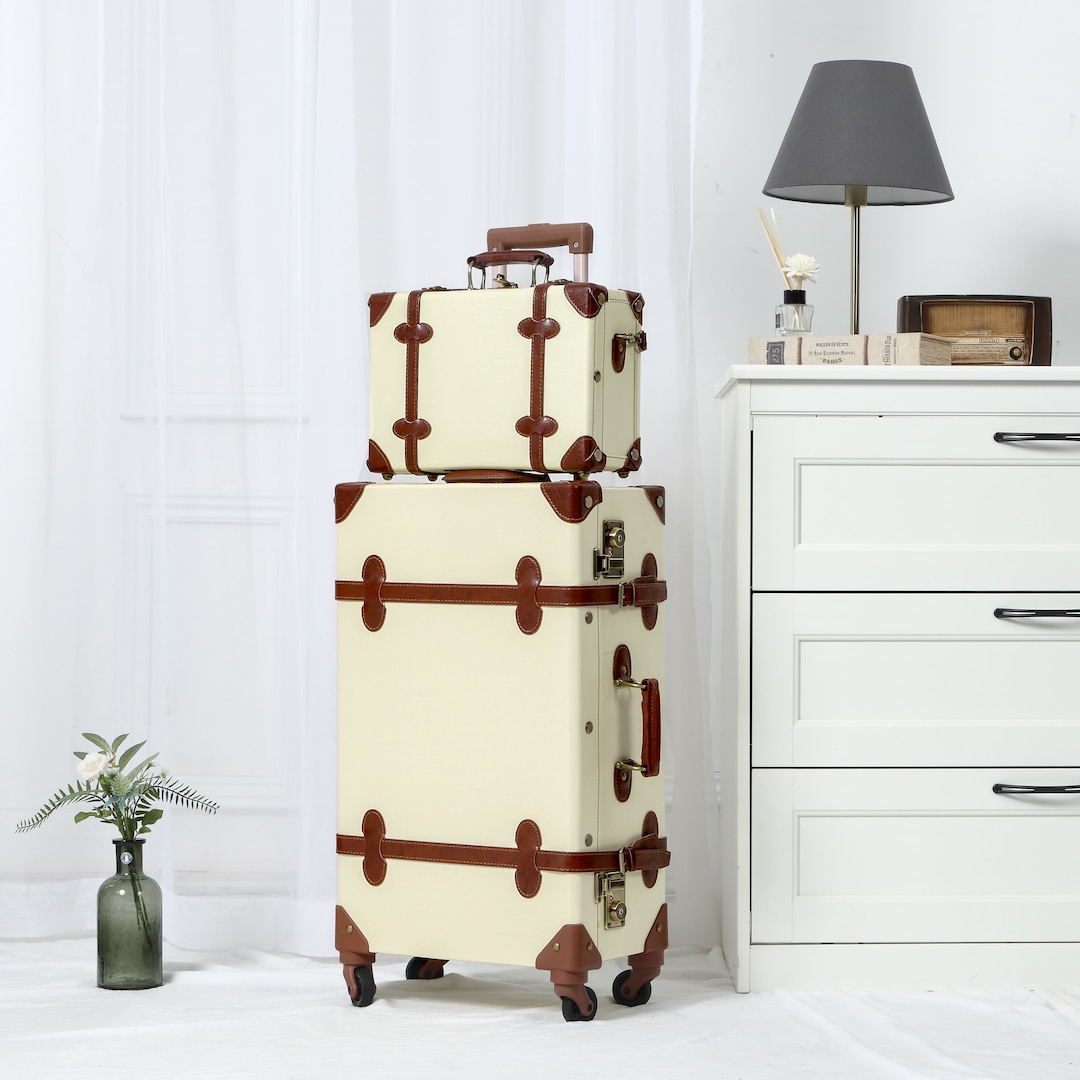 Vintage Style Ivory Suitcase for Men and Women, Luggage Set With Wheels ...