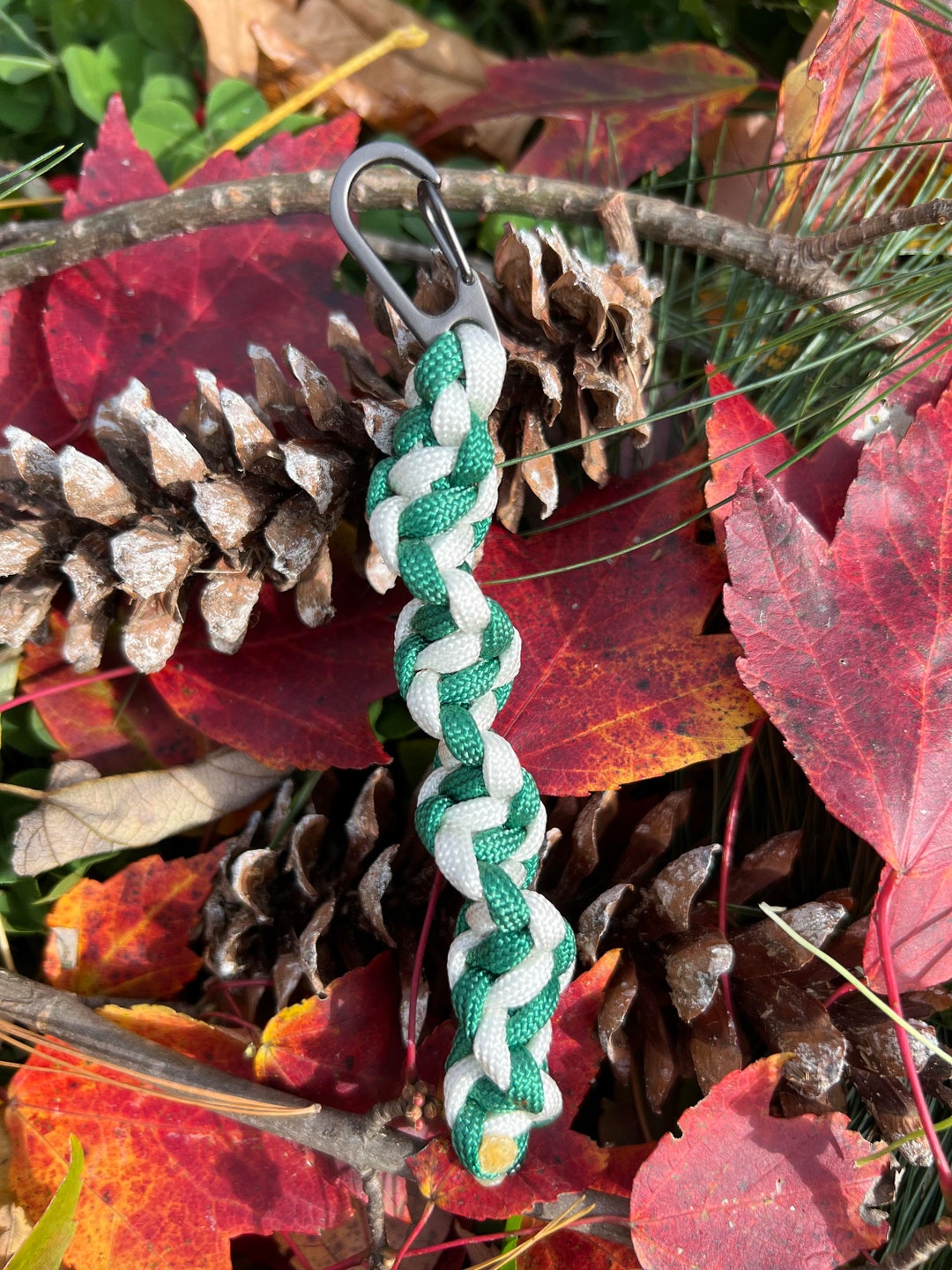 Green and White DNA Helix Paracord Keychain - Etsy