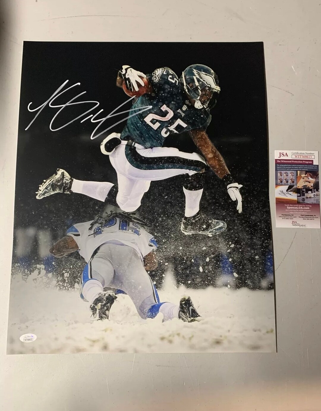 Lesean Mccoy Autograph Signed Eagles Snowbowl Spotlight 16x20 Photo JSA ...